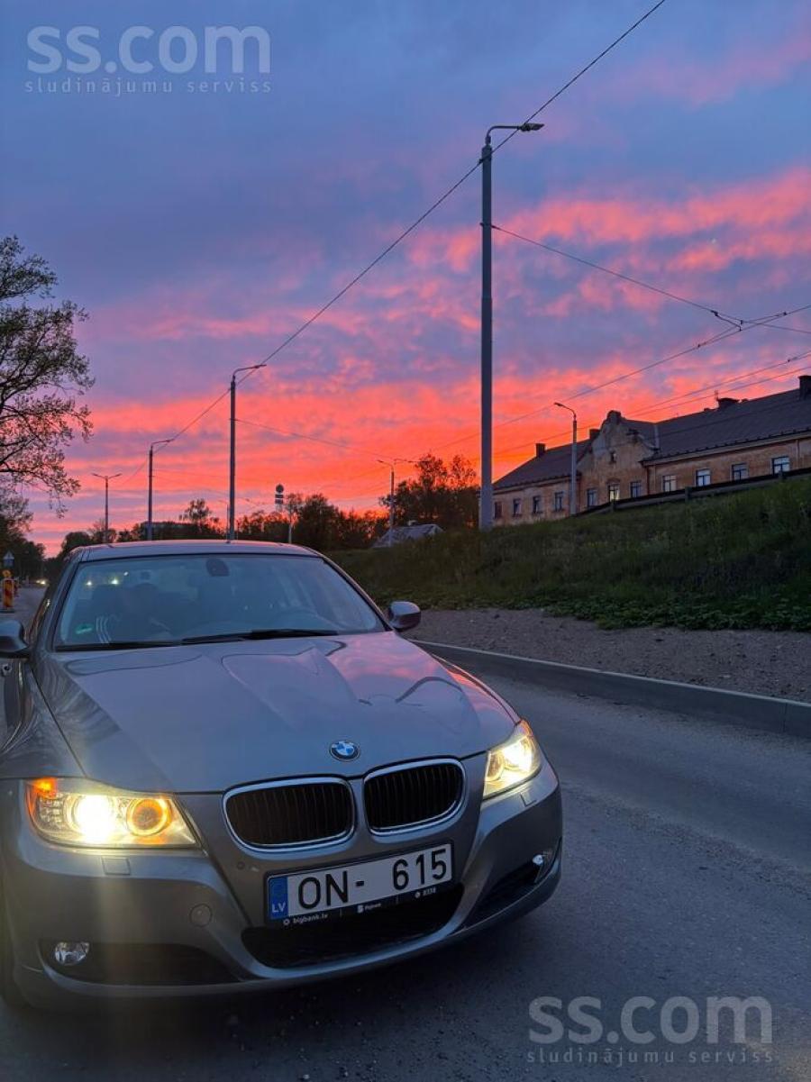 Pelēks BMW 320 2010 Rīga, ar dzinēja tilpumu 2.00 L un nobraukumu 228 tūkst. km par 7000 €, foto 14 vietnē AUTOMOTO.COM.LV