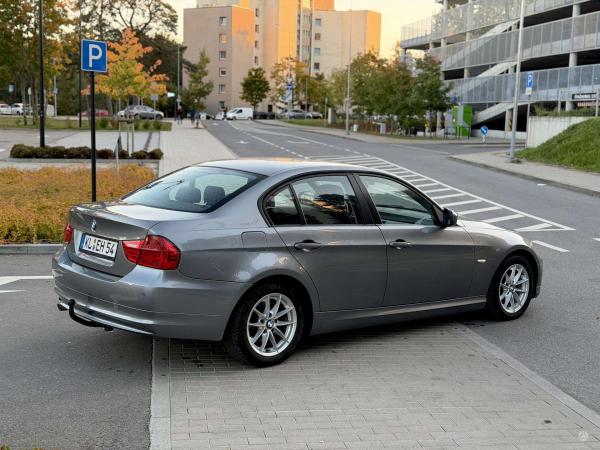 Grey BMW 320 2010 in Vilnius, with an engine capacity of 0.00 L and mileage of 248 thousand km for 4800 €, photo 6 on AUTOMOTO.COM.LV