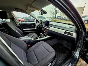 Pelēks BMW 320 2011 Kretinga, ar dzinēja tilpumu 2.00 L un nobraukumu 324 tūkst. km par 5300 €, foto 10 vietnē AUTOMOTO.COM.LV