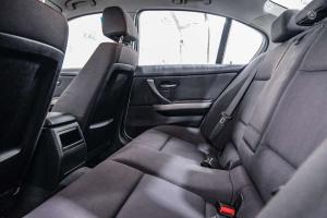 Grey BMW 320 2011 in Kaunas, with an engine capacity of 2.00 L and mileage of 0 thousand km for 5990 €, photo 9 on AUTOMOTO.COM.LV