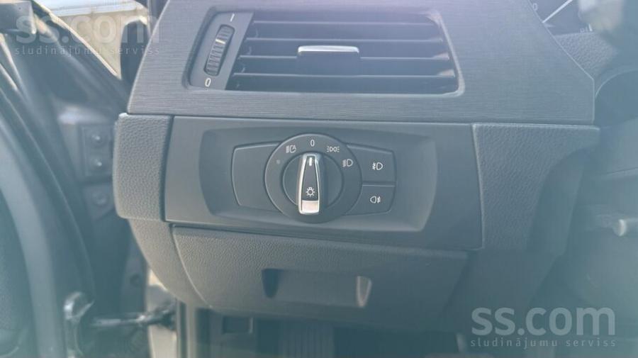 Pelēks BMW 320 2011 Liepāja, ar dzinēja tilpumu 2.00 L un nobraukumu 232 tūkst. km par 6500 €, foto 18 vietnē AUTOMOTO.COM.LV
