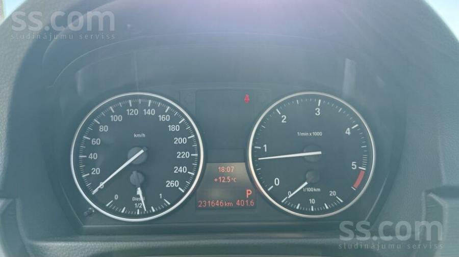 Pelēks BMW 320 2011 Liepāja, ar dzinēja tilpumu 2.00 L un nobraukumu 232 tūkst. km par 6500 €, foto 20 vietnē AUTOMOTO.COM.LV
