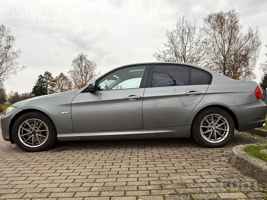 Pelēks BMW 320 2011 Ogre, ar dzinēja tilpumu 2.00 L un nobraukumu 216 tūkst. km par 6800 €, foto 6 vietnē AUTOMOTO.COM.LV