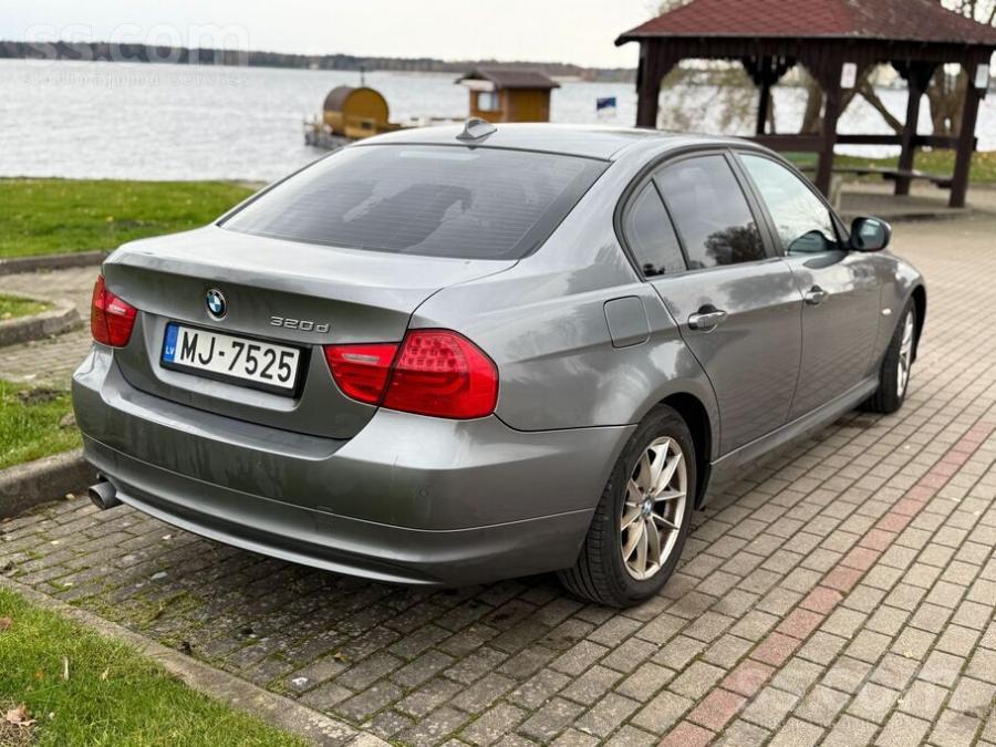 Pelēks BMW 320 2011 Ogre, ar dzinēja tilpumu 2.00 L un nobraukumu 216 tūkst. km par 6800 €, foto 8 vietnē AUTOMOTO.COM.LV