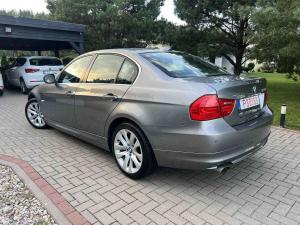 Grey BMW 320 2011 in Druskininkai, with an engine capacity of 2.00 L and mileage of 292 thousand km for 5890 €, photo 3 on AUTOMOTO.COM.LV