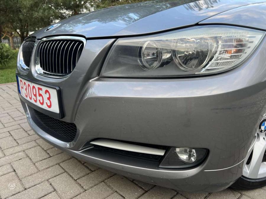 Grey BMW 320 2011 in Druskininkai, with an engine capacity of 2.00 L and mileage of 292 thousand km for 5890 €, photo 11 on AUTOMOTO.COM.LV