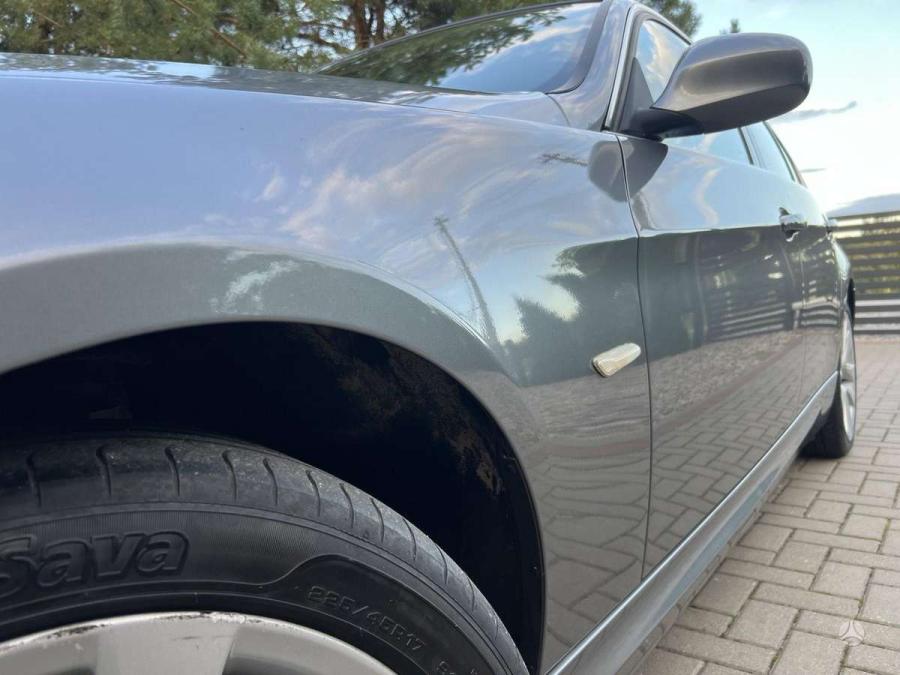Pelēks BMW 320 2011 Druskininkai, ar dzinēja tilpumu 2.00 L un nobraukumu 292 tūkst. km par 5890 €, foto 17 vietnē AUTOMOTO.COM.LV