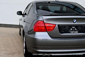 Grey BMW 320 2011 in Kretinga, with an engine capacity of 2.00 L and mileage of 371 thousand km for 6099 €, photo 12 on AUTOMOTO.COM.LV
