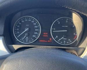Grey BMW 320 2011 in Kaunas, with an engine capacity of 2.00 L and mileage of 200 thousand km for 5200 €, photo 11 on AUTOMOTO.COM.LV