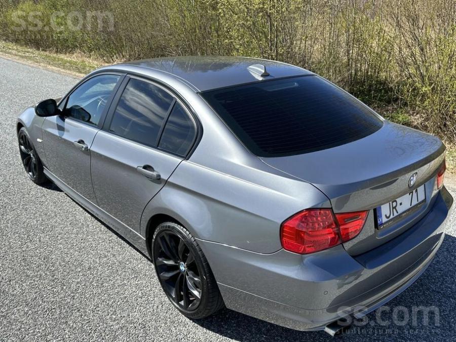 Pelēks BMW 320 2011 Ogre, ar dzinēja tilpumu 2.00 L un nobraukumu 179 tūkst. km par 6990 €, foto 13 vietnē AUTOMOTO.COM.LV