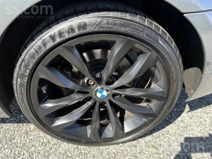 Pelēks BMW 320 2011 Ogre, ar dzinēja tilpumu 2.00 L un nobraukumu 179 tūkst. km par 6990 €, foto 21 vietnē AUTOMOTO.COM.LV