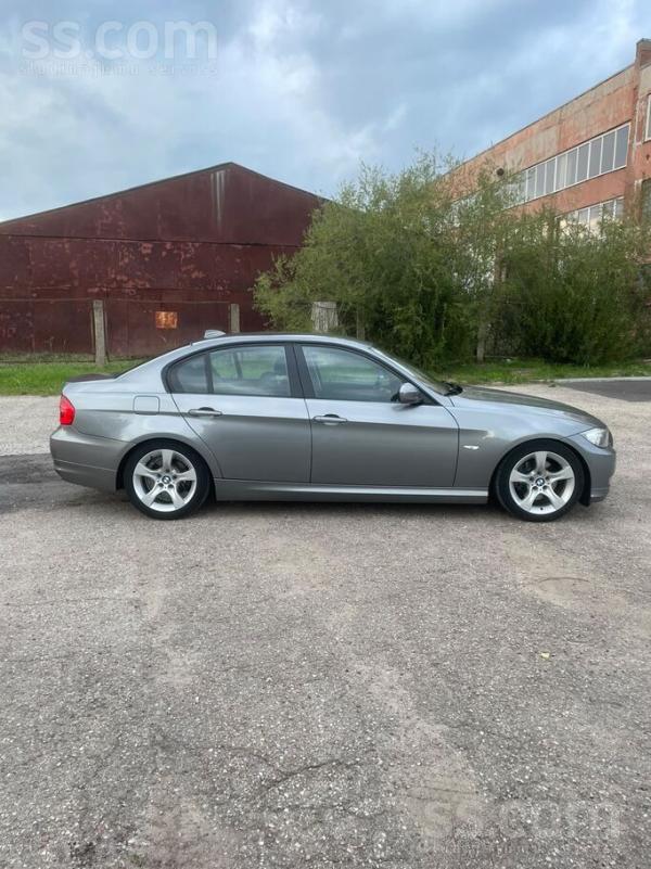 Grey BMW 320 2011 in Jelgava, with an engine capacity of 2.00 L and mileage of 248 thousand km for 6100 €, photo 5 on AUTOMOTO.COM.LV
