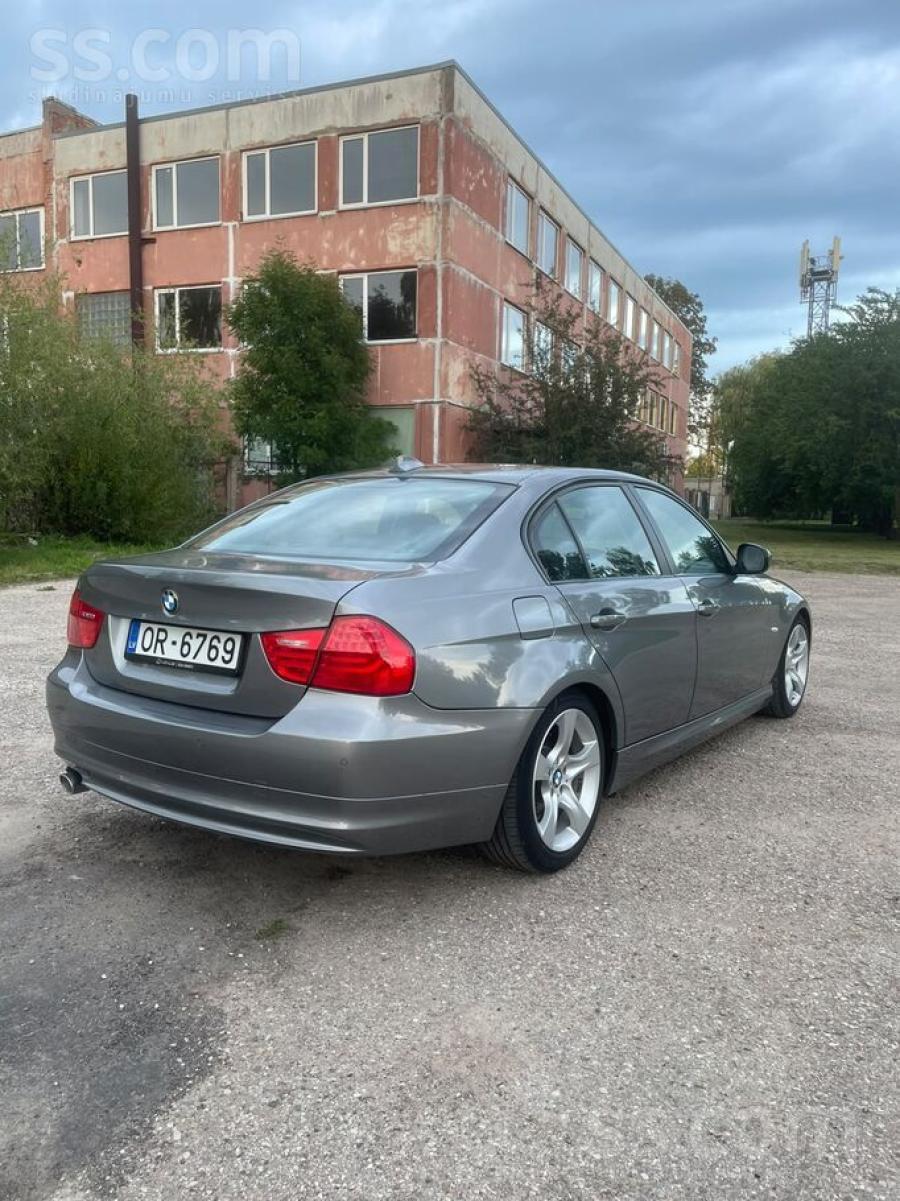 Pelēks BMW 320 2011 Jelgava, ar dzinēja tilpumu 2.00 L un nobraukumu 248 tūkst. km par 6100 €, foto 6 vietnē AUTOMOTO.COM.LV
