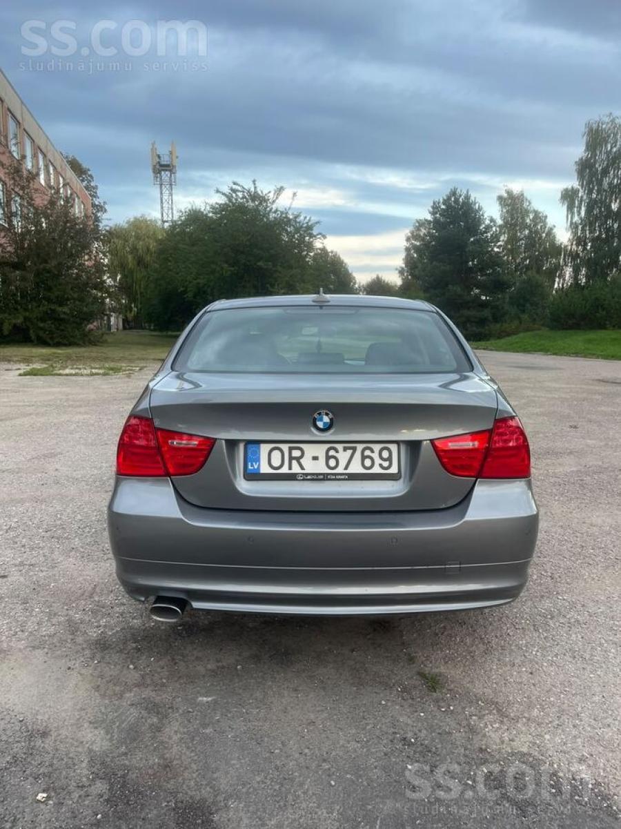Pelēks BMW 320 2011 Jelgava, ar dzinēja tilpumu 2.00 L un nobraukumu 248 tūkst. km par 6100 €, foto 7 vietnē AUTOMOTO.COM.LV