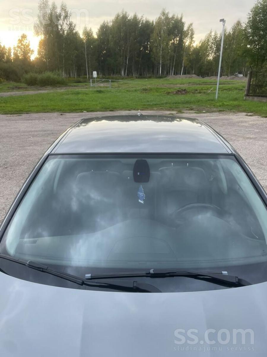 Pelēks BMW 320 2011 Jelgava, ar dzinēja tilpumu 2.00 L un nobraukumu 248 tūkst. km par 6100 €, foto 11 vietnē AUTOMOTO.COM.LV