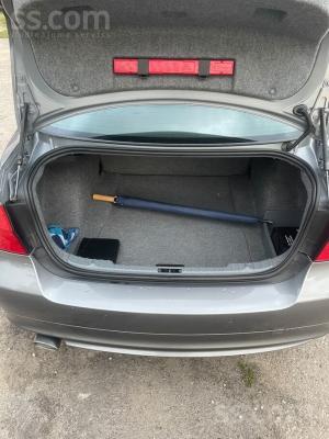 Pelēks BMW 320 2011 Jelgava, ar dzinēja tilpumu 2.00 L un nobraukumu 248 tūkst. km par 6100 €, foto 12 vietnē AUTOMOTO.COM.LV