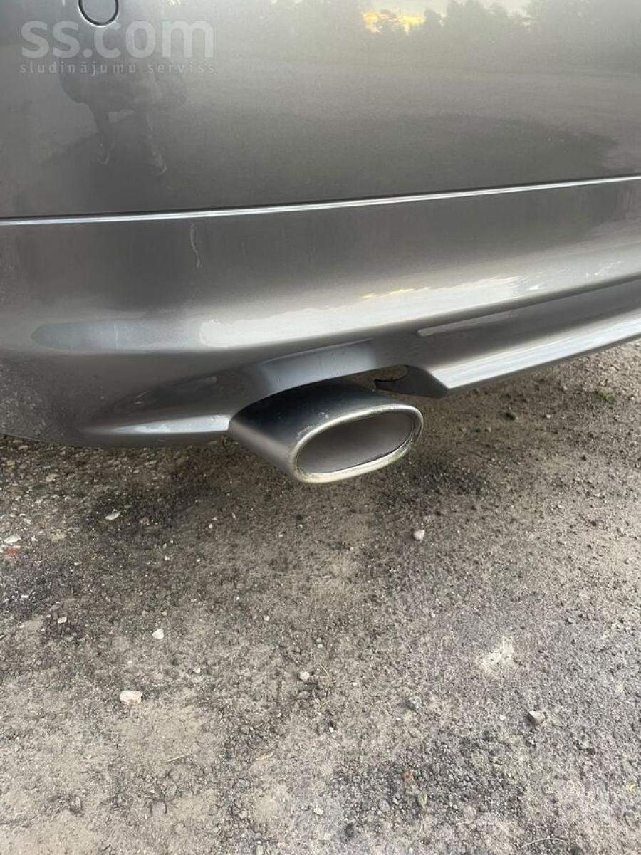 Pelēks BMW 320 2011 Jelgava, ar dzinēja tilpumu 2.00 L un nobraukumu 248 tūkst. km par 6100 €, foto 13 vietnē AUTOMOTO.COM.LV