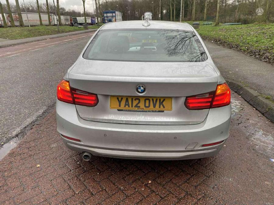 Grey BMW 320 2012 in Panevezys, with an engine capacity of 2.00 L and mileage of 240 thousand km for 2800 €, photo 4 on AUTOMOTO.COM.LV