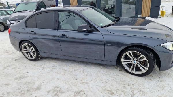 Pelēks BMW 320 2012 Marijampole, ar dzinēja tilpumu 2.00 L un nobraukumu 254 tūkst. km par 10690 €, foto 5 vietnē AUTOMOTO.COM.LV