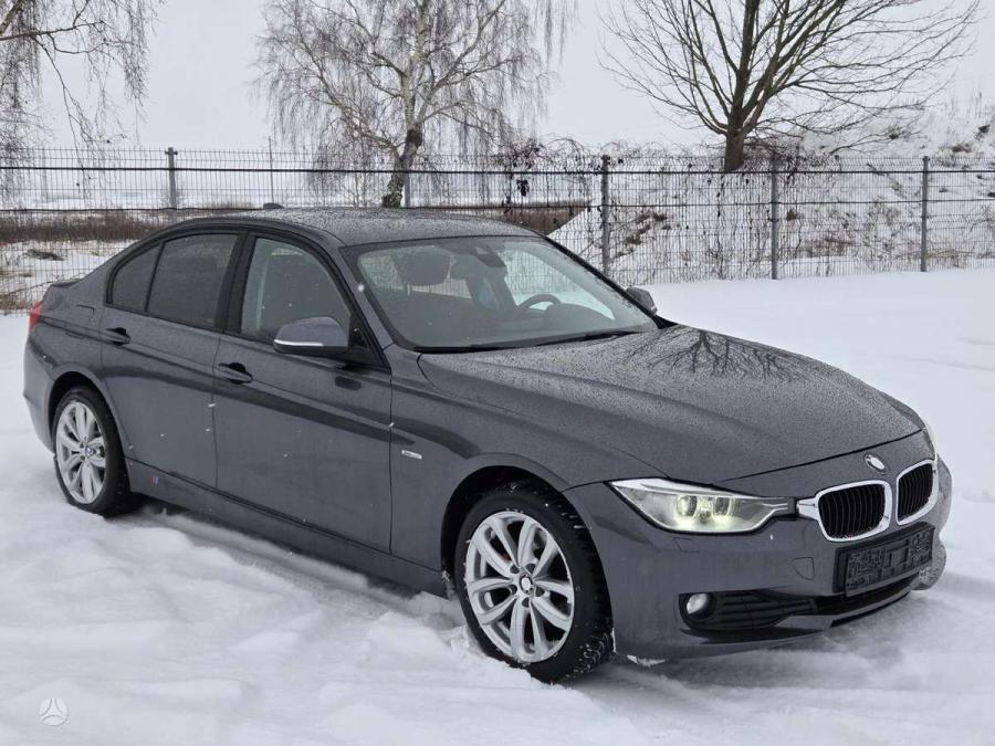 Pelēks BMW 320 2012 Marijampole, ar dzinēja tilpumu 2.00 L un nobraukumu 291 tūkst. km par 8350 €, foto 1 vietnē AUTOMOTO.COM.LV