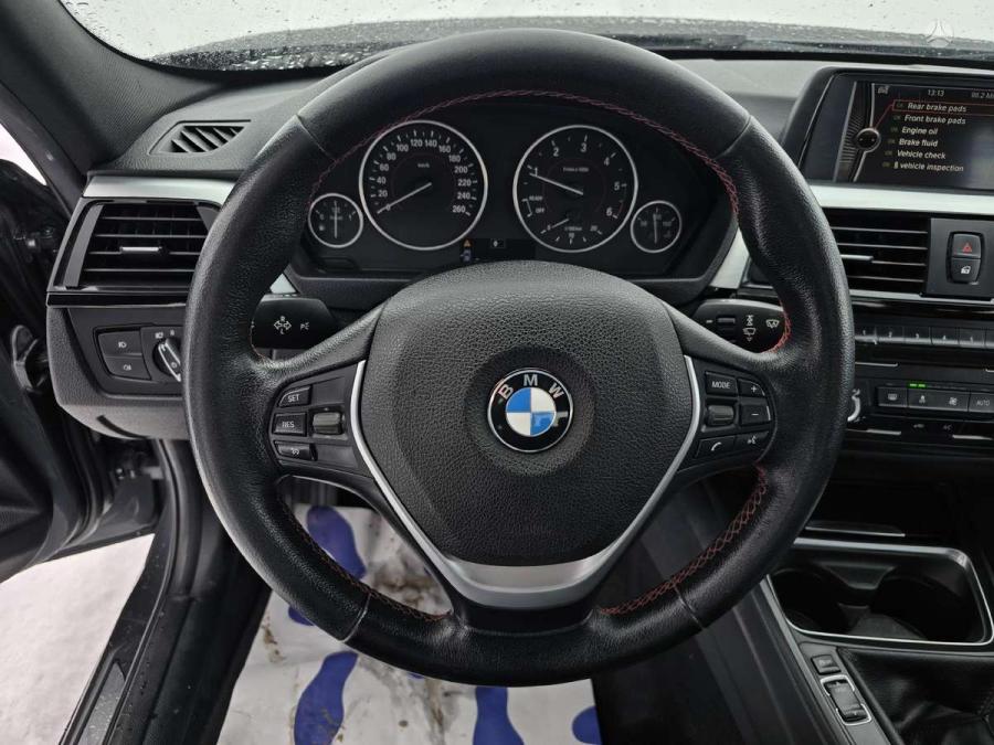 Pelēks BMW 320 2012 Marijampole, ar dzinēja tilpumu 2.00 L un nobraukumu 259 tūkst. km par 7400 €, foto 14 vietnē AUTOMOTO.COM.LV