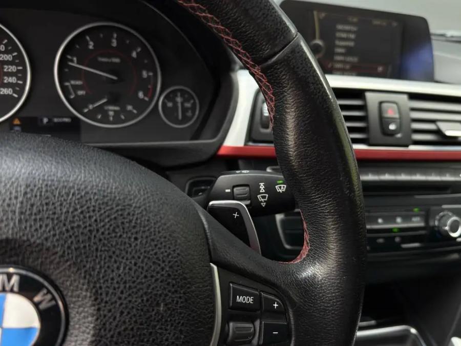 Pelēks BMW 320 2012 Rīga, ar dzinēja tilpumu 2.00 L un nobraukumu 311 tūkst. km par 6850 €, foto 9 vietnē AUTOMOTO.COM.LV
