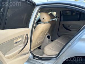 Pelēks BMW 320 2012 Daugavpils, ar dzinēja tilpumu 2.00 L un nobraukumu 327 tūkst. km par 6350 €, foto 17 vietnē AUTOMOTO.COM.LV