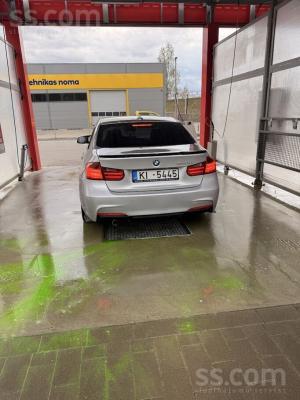 Pelēks BMW 320 2012 Jēkabpils, ar dzinēja tilpumu 2.00 L un nobraukumu 220 tūkst. km par 12500 €, foto  vietnē AUTOMOTO.COM.LV