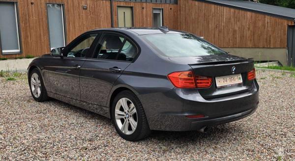Grey BMW 320 2012 in Raseiniai, with an engine capacity of 2.00 L and mileage of 245 thousand km for 6750 €, photo 7 on AUTOMOTO.COM.LV