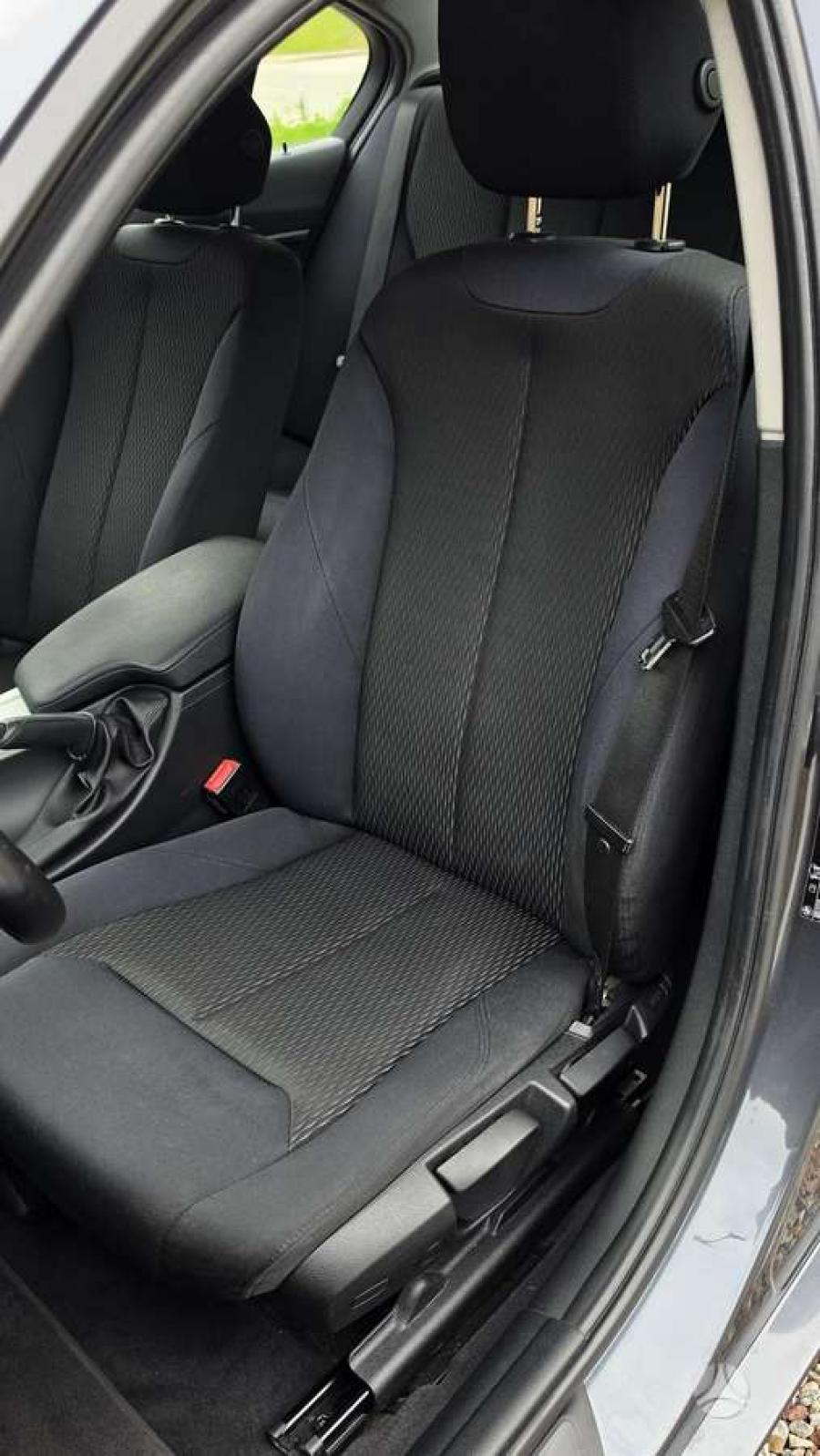 Pelēks BMW 320 2012 Raseiniai, ar dzinēja tilpumu 2.00 L un nobraukumu 245 tūkst. km par 6750 €, foto 19 vietnē AUTOMOTO.COM.LV