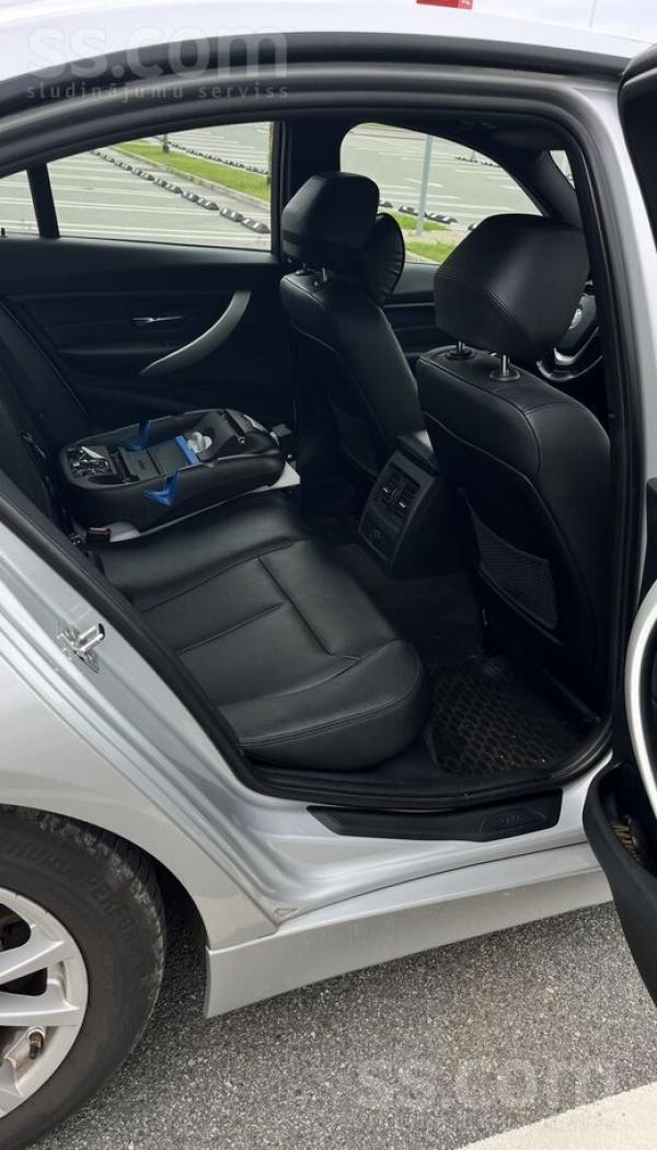 Pelēks BMW 320 2012 Rīga, ar dzinēja tilpumu 2.00 L un nobraukumu 270 tūkst. km par 9200 €, foto 8 vietnē AUTOMOTO.COM.LV