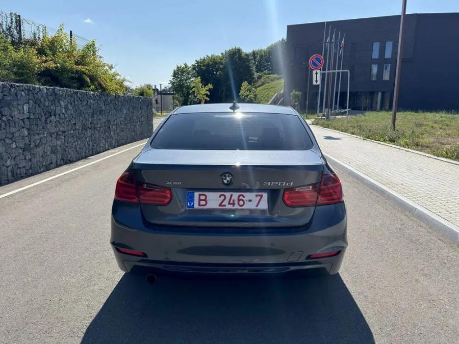 Pelēks BMW 320 2012 Rēzekne, ar dzinēja tilpumu 2.00 L un nobraukumu 266 tūkst. km par 8200 €, foto 8 vietnē AUTOMOTO.COM.LV