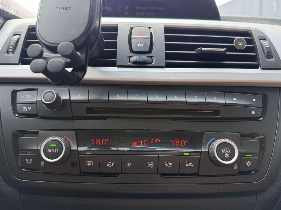 Grey BMW 320 2012 in Kaunas, with an engine capacity of 2.00 L and mileage of 258 thousand km for 9200 €, photo 18 on AUTOMOTO.COM.LV