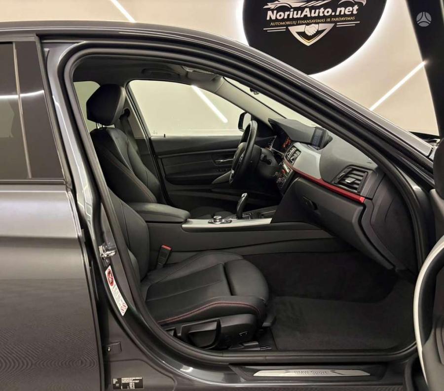 Pelēks BMW 320 2012 Marijampole, ar dzinēja tilpumu 2.00 L un nobraukumu 315 tūkst. km par 9450 €, foto 19 vietnē AUTOMOTO.COM.LV