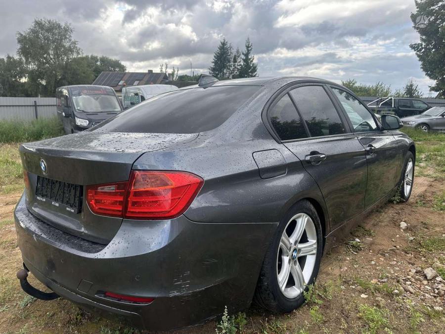 Pelēks BMW 320 2012 Šauļi, ar dzinēja tilpumu 2.00 L un nobraukumu 270 tūkst. km par 5800 €, foto 5 vietnē AUTOMOTO.COM.LV