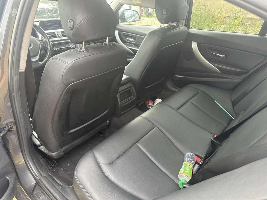 Pelēks BMW 320 2012 Šauļi, ar dzinēja tilpumu 2.00 L un nobraukumu 270 tūkst. km par 5800 €, foto 7 vietnē AUTOMOTO.COM.LV