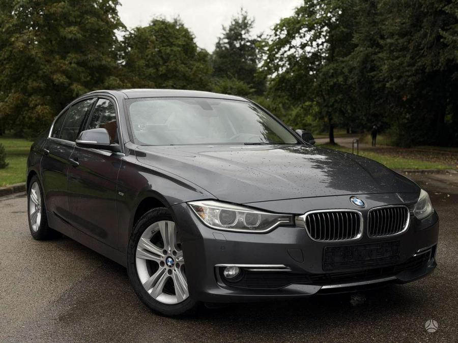 Grey BMW 320 2012 in Rokiskis, with an engine capacity of 2.00 L and mileage of 220 thousand km for 7250 €, photo 3 on AUTOMOTO.COM.LV