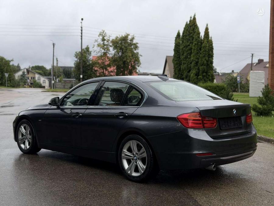Grey BMW 320 2012 in Rokiskis, with an engine capacity of 2.00 L and mileage of 220 thousand km for 7250 €, photo 6 on AUTOMOTO.COM.LV