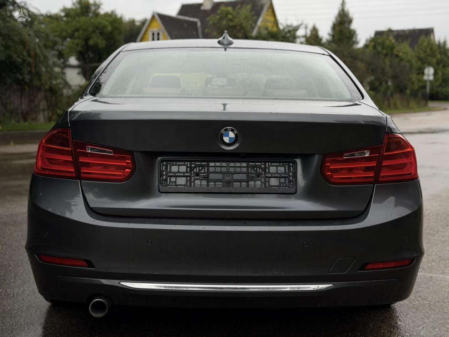 Grey BMW 320 2012 in Rokiskis, with an engine capacity of 2.00 L and mileage of 220 thousand km for 7250 €, photo 13 on AUTOMOTO.COM.LV