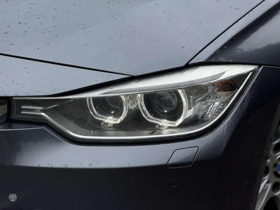 Grey BMW 320 2012 in Rokiskis, with an engine capacity of 2.00 L and mileage of 220 thousand km for 7250 €, photo 16 on AUTOMOTO.COM.LV