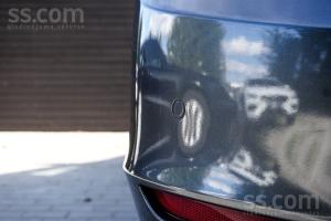 Grey BMW 320 2012 in Riga, with an engine capacity of 2.00 L and mileage of 245 thousand km for 8290 €, photo 7 on AUTOMOTO.COM.LV