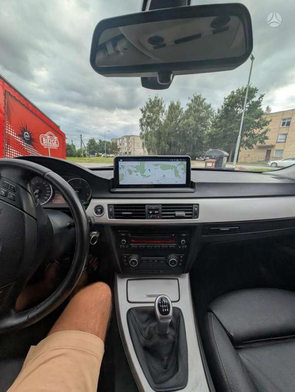 Pelēks BMW 320 2012 Mažeikiai, ar dzinēja tilpumu 2.00 L un nobraukumu 240 tūkst. km par 4200 €, foto 6 vietnē AUTOMOTO.COM.LV