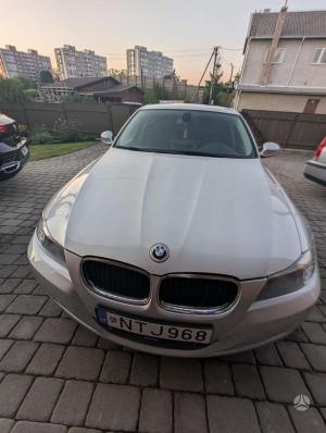 Pelēks BMW 320 2012 Mažeikiai, ar dzinēja tilpumu 2.00 L un nobraukumu 240 tūkst. km par 4200 €, foto 23 vietnē AUTOMOTO.COM.LV