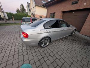 Pelēks BMW 320 2012 Mažeikiai, ar dzinēja tilpumu 2.00 L un nobraukumu 240 tūkst. km par 4200 €, foto 24 vietnē AUTOMOTO.COM.LV