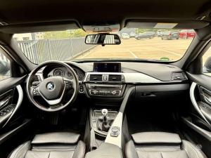 Grey BMW 320 2012 in Vilnius, with an engine capacity of 2.00 L and mileage of 279 thousand km for 5990 €, photo 11 on AUTOMOTO.COM.LV