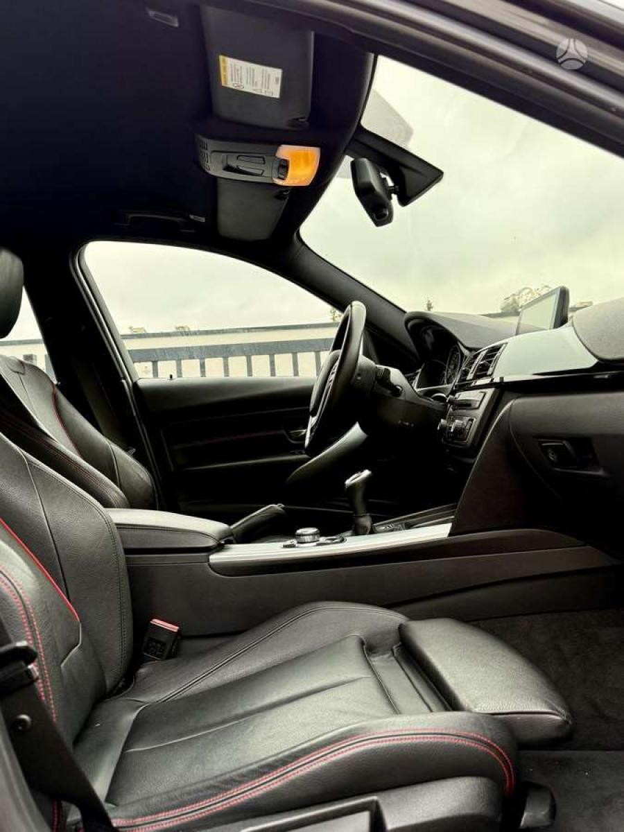 Grey BMW 320 2012 in Vilnius, with an engine capacity of 2.00 L and mileage of 279 thousand km for 5990 €, photo 12 on AUTOMOTO.COM.LV