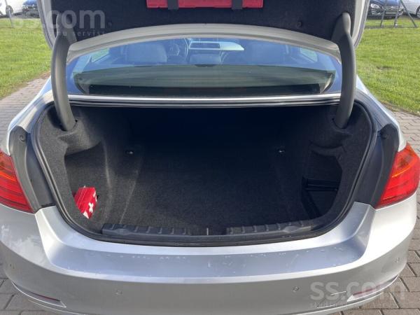 Pelēks BMW 320 2012 Limbaži, ar dzinēja tilpumu 2.00 L un nobraukumu 185 tūkst. km par 7950 €, foto 8 vietnē AUTOMOTO.COM.LV