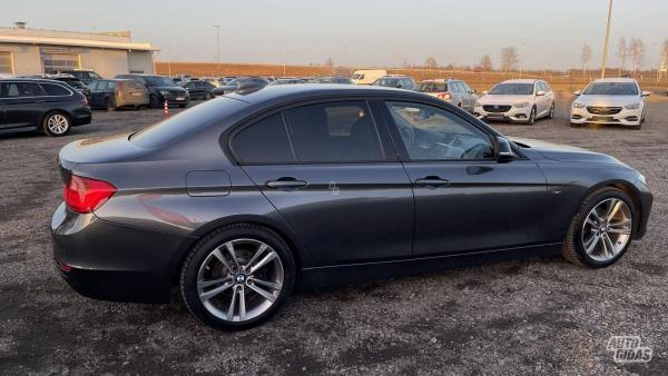 Pelēks BMW 320 2013 Marijampole, ar dzinēja tilpumu 2.00 L un nobraukumu 253 tūkst. km par 9990 €, foto 7 vietnē AUTOMOTO.COM.LV