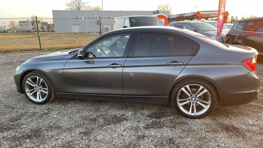 Pelēks BMW 320 2013 Marijampole, ar dzinēja tilpumu 2.00 L un nobraukumu 253 tūkst. km par 9990 €, foto 8 vietnē AUTOMOTO.COM.LV