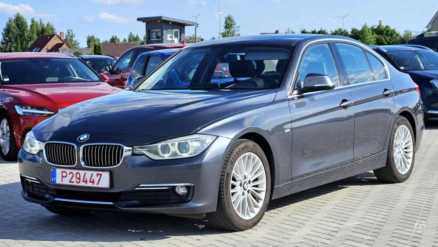 Grey BMW 320 2013 in Taurage, with an engine capacity of 2.00 L and mileage of 324 thousand km for 6300 €, photo 3 on AUTOMOTO.COM.LV
